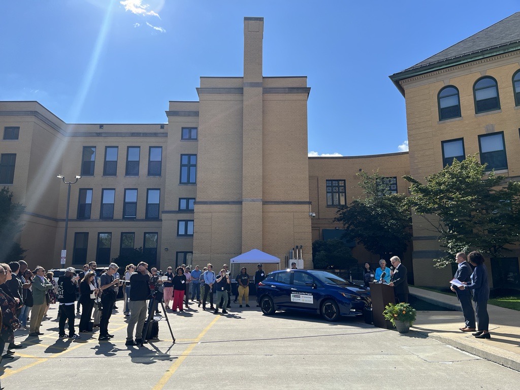 Vehicle-to-grid pilot program | BlueHub Capital